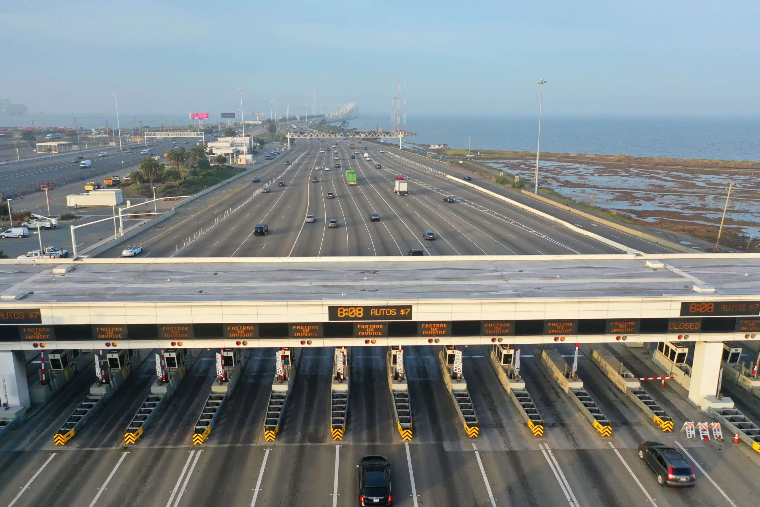 Bay Bridge Metering Lights Upgrade: Streamlined & Safer Travel